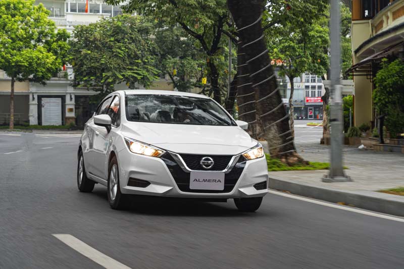 Đánh giá Nissan Almera MT số sàn 2021 về đại lý giá chỉ 469 triệu